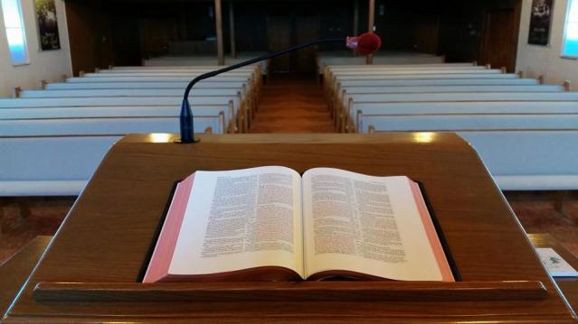 What to Look For In a Preacher | Canadian Bible Guy
